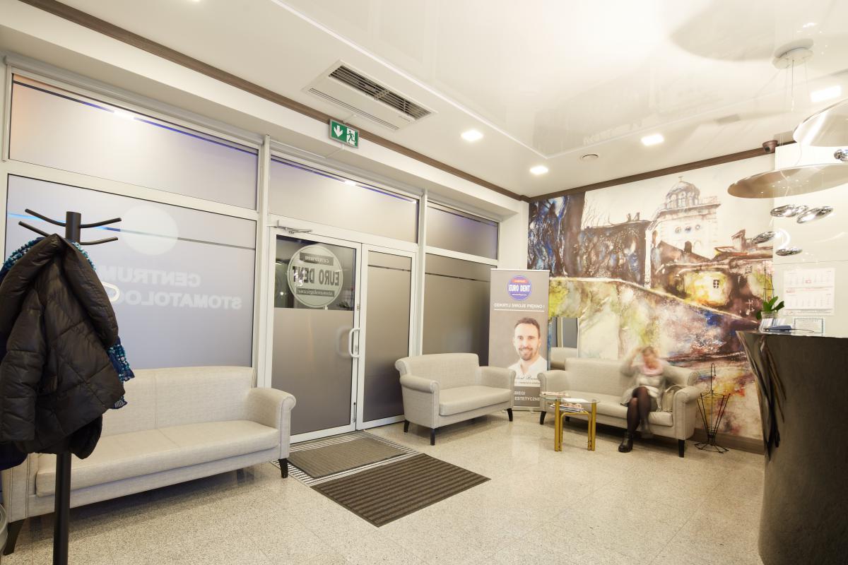 Montuojama į lubas elektrinė oro užuolaida - ELiS B E | Flowair